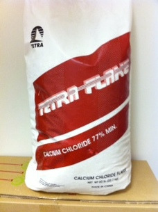 White Cap | Coburn Chemicals Tetra Flake Dry Calcium Chloride 50 lb. Bag