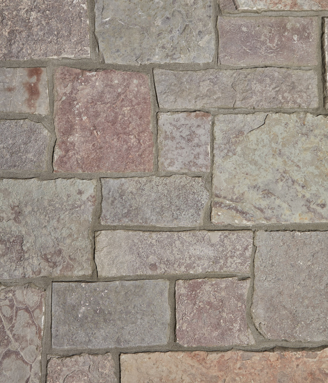 White Cap | Buechel Stone Full Color Castle Rock Thin Veneer Corners ...